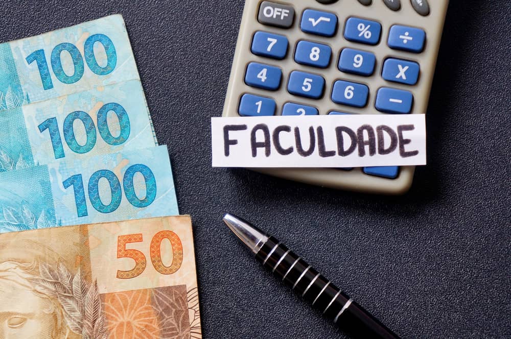 Para entrar na faculdade particular precisa de Enem? Para entrar na faculdade particular precisa de Enem?